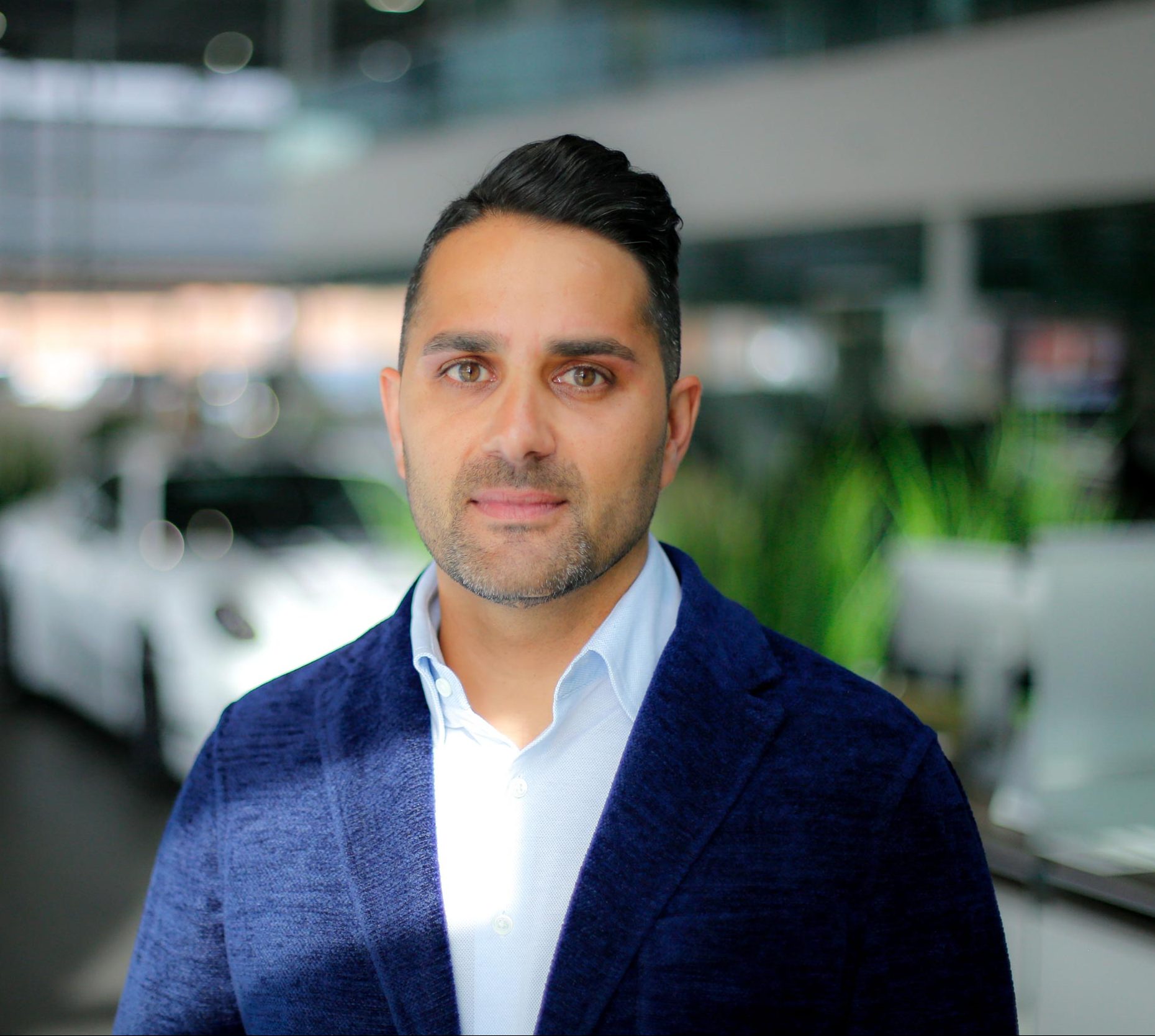 Francesco Policaro | Redefining selling Luxury and Performance Cars